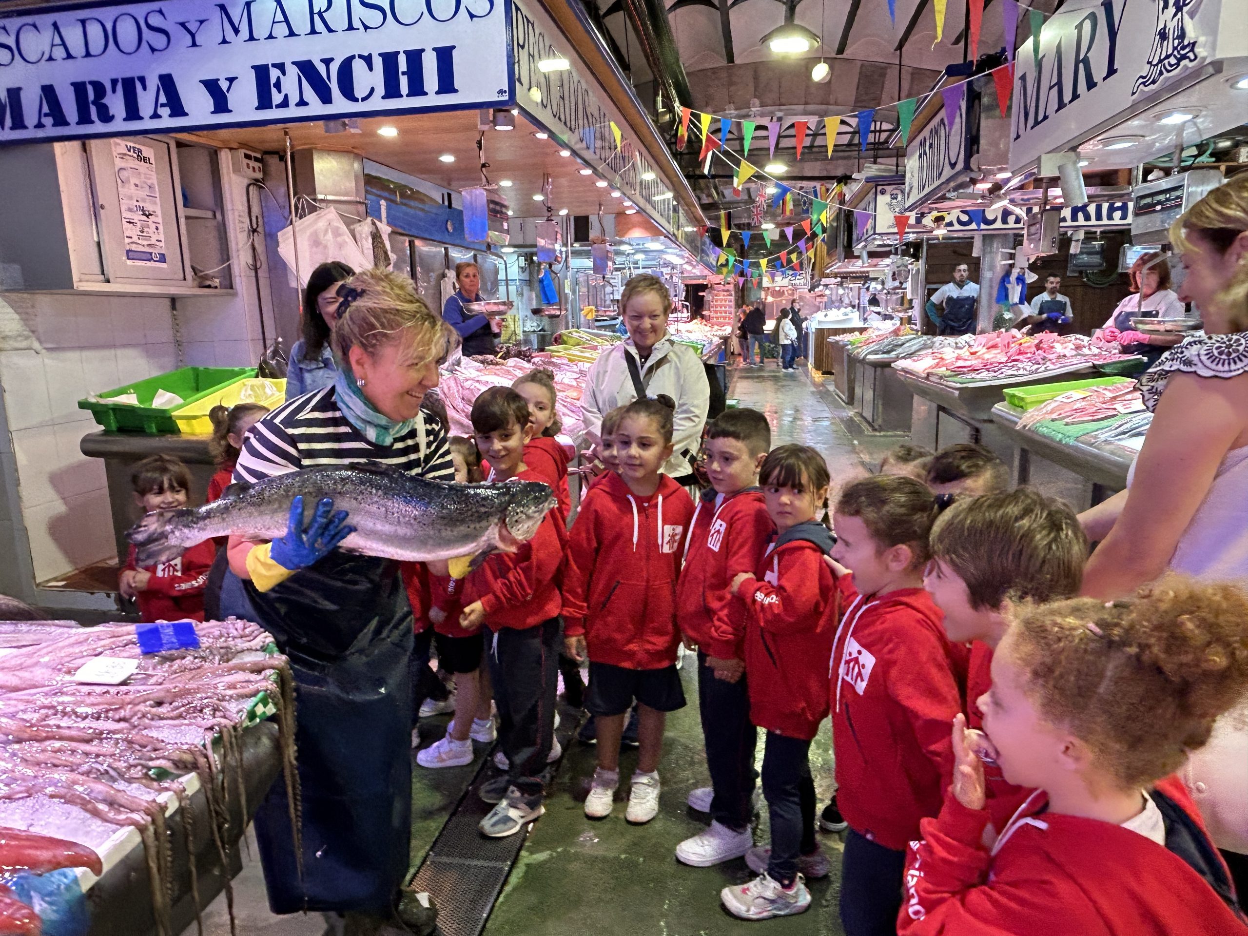 NOS VAMOS AL MERCADO. | Salesianos Santander